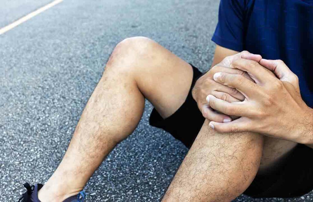 Cedera Lutut ACl: Penyebab, Gejala, dan Bagaimana Cara Mengobatinya ...