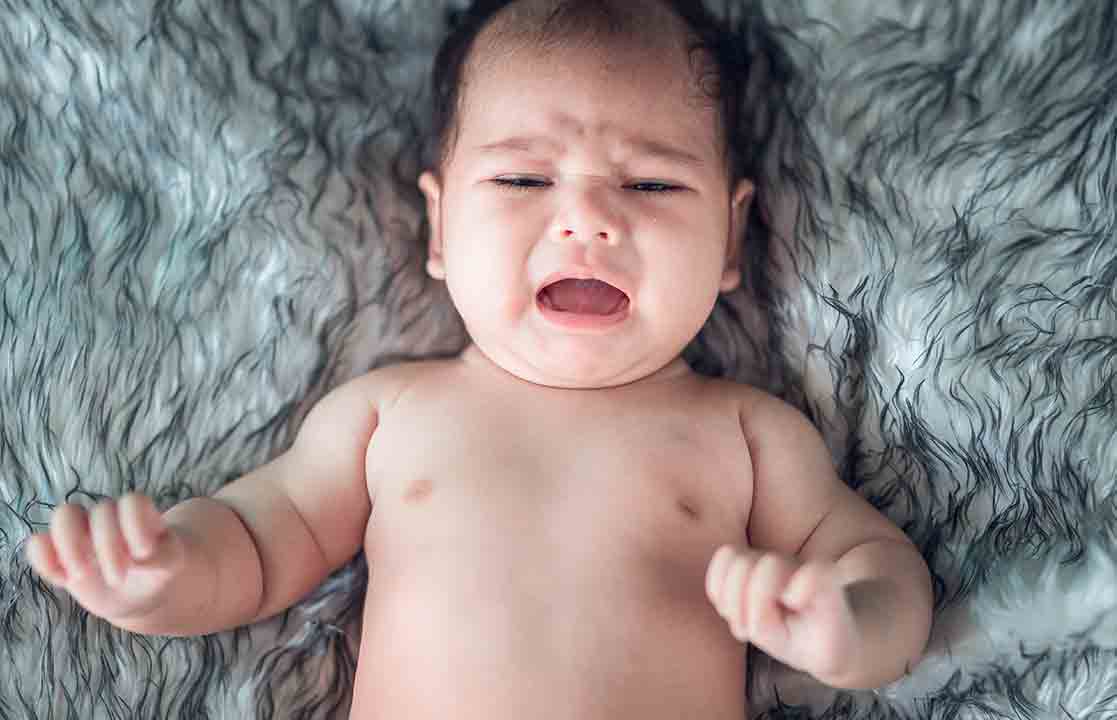 8 Cara Mengatasi Kolik pada Bayi secara Efektif dan Aman - Medi Call Blog