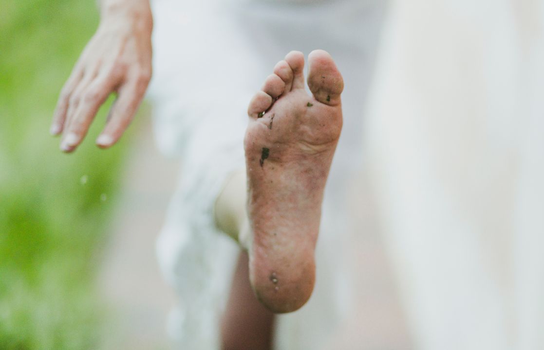 Baca Ini Sebelum Panik Karena Telapak Kaki Gatal - Medi Call Blog